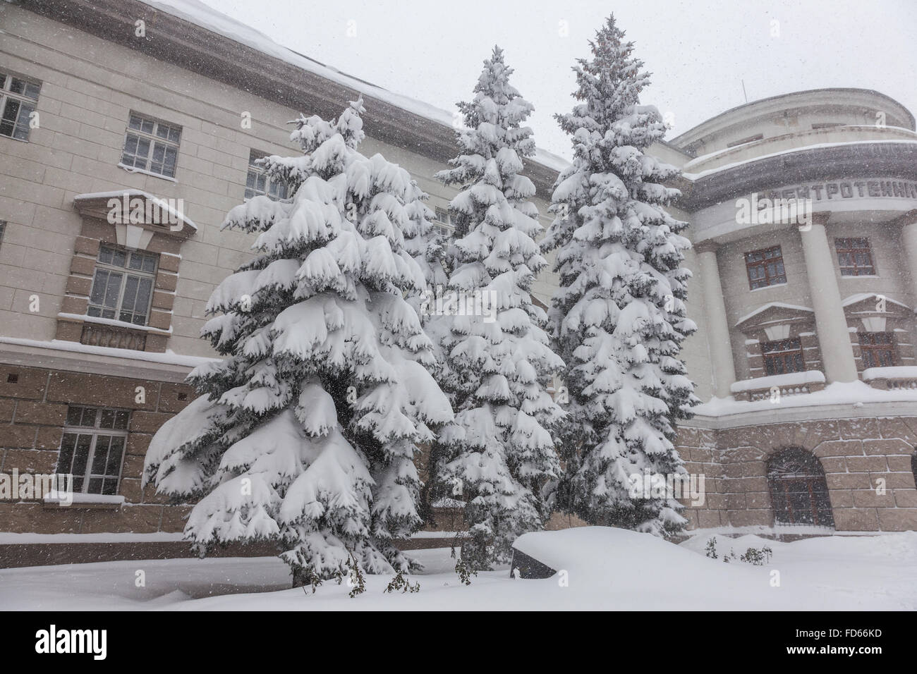Odessa, Ukraine - January 18, 2016: A powerful cyclone, storm, heavy ...