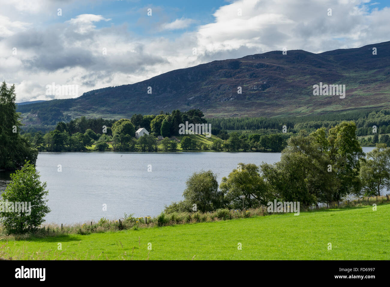 Loch alvie hi-res stock photography and images - Alamy