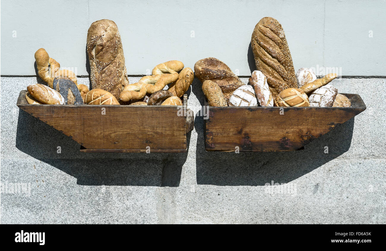 Bread store hi-res stock photography and images - Alamy