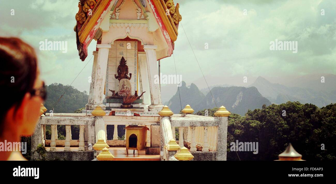 Human altar hi-res stock photography and images - Alamy