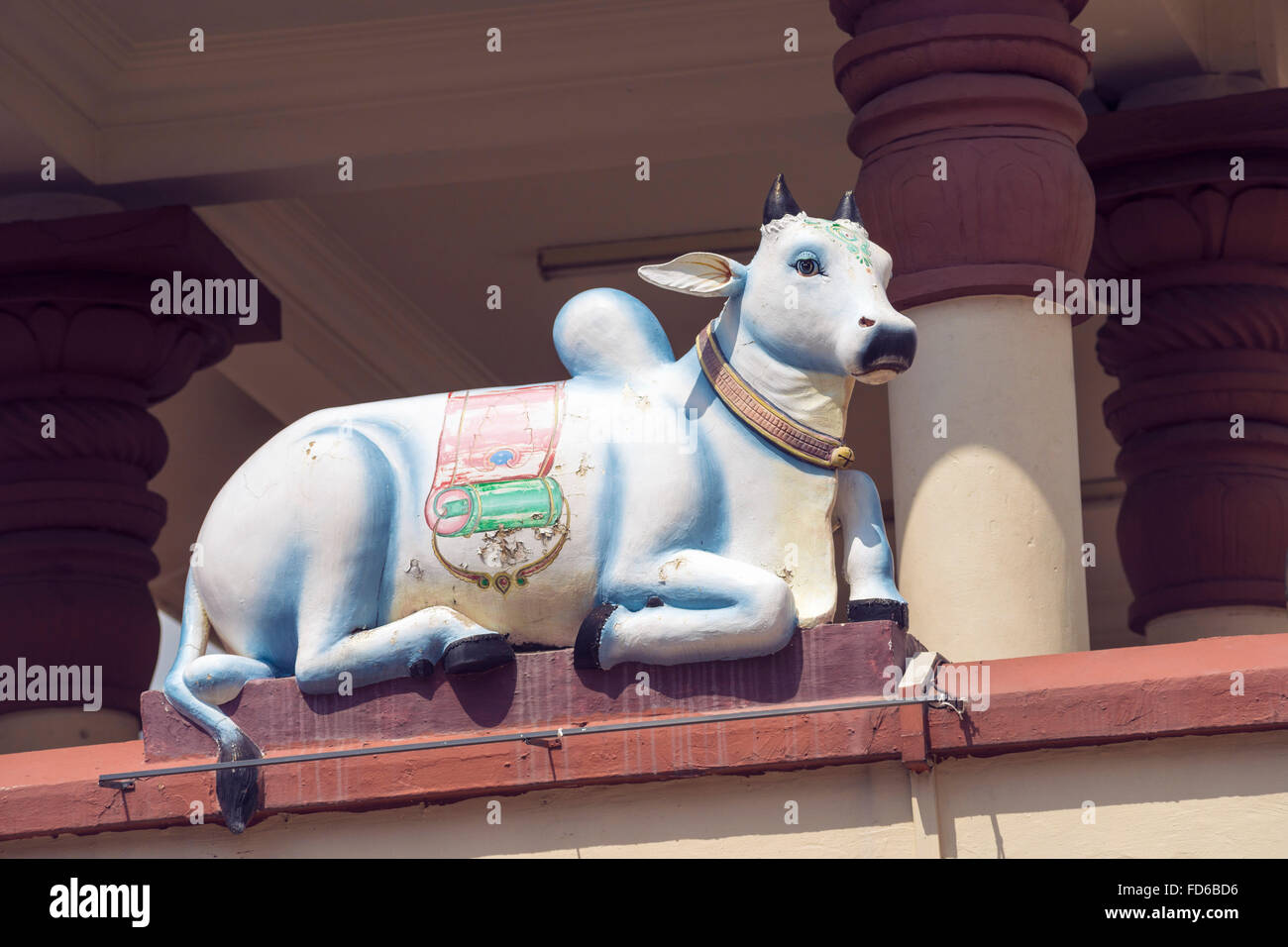 Hindu temple sculpture hi-res stock photography and images - Alamy