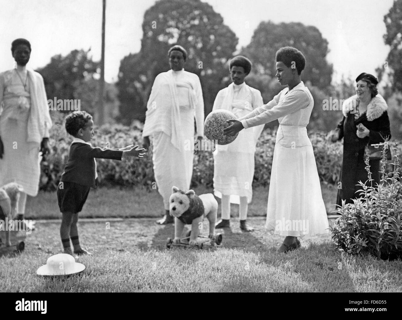 Prince playing Black and White Stock Photos & Images - Alamy
