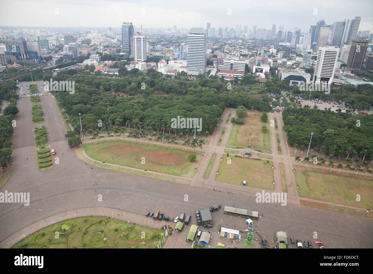 City sky hi-res stock photography and images - Alamy