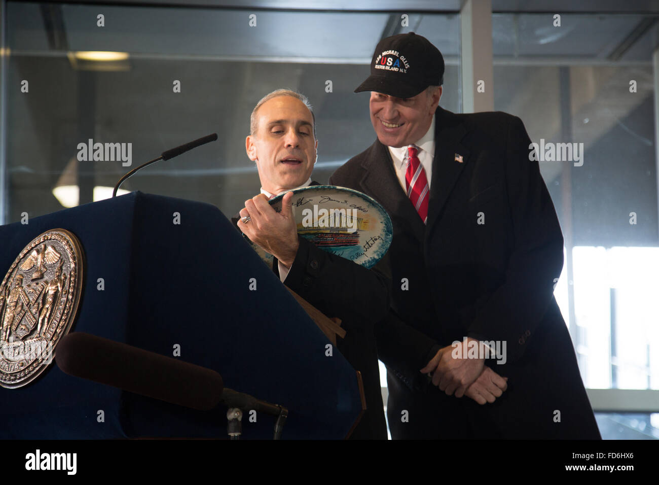 Michael ollis hi-res stock photography and images - Alamy