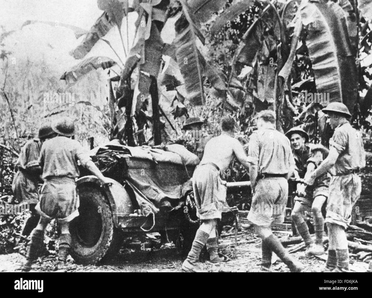 Japanese attack on Singapore, 1942 Stock Photo - Alamy