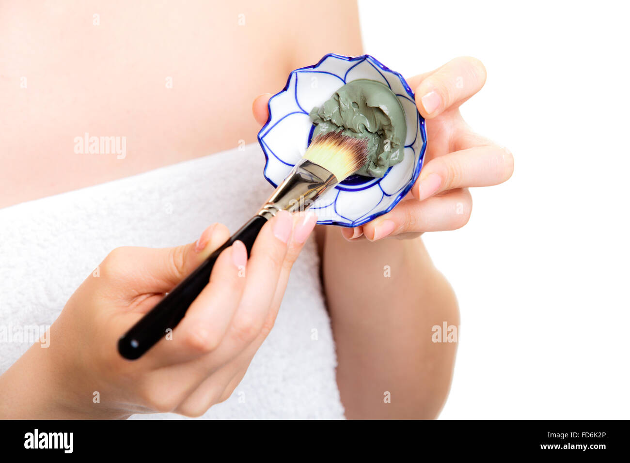 Gray mud spa face woman hi-res stock photography and images - Alamy