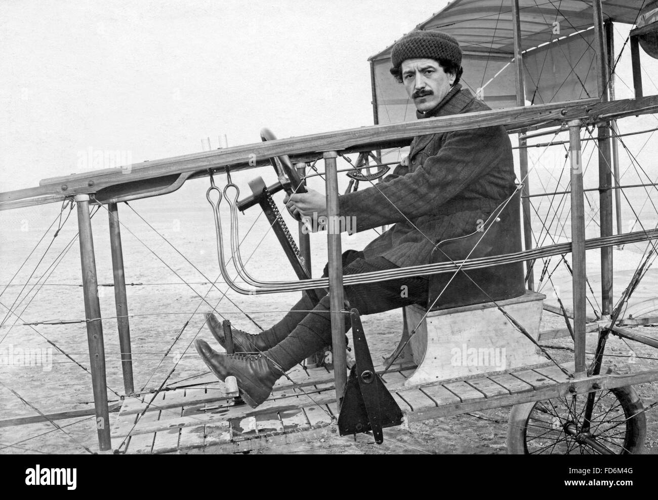Maurice collieux flying machine france hi-res stock photography and ...