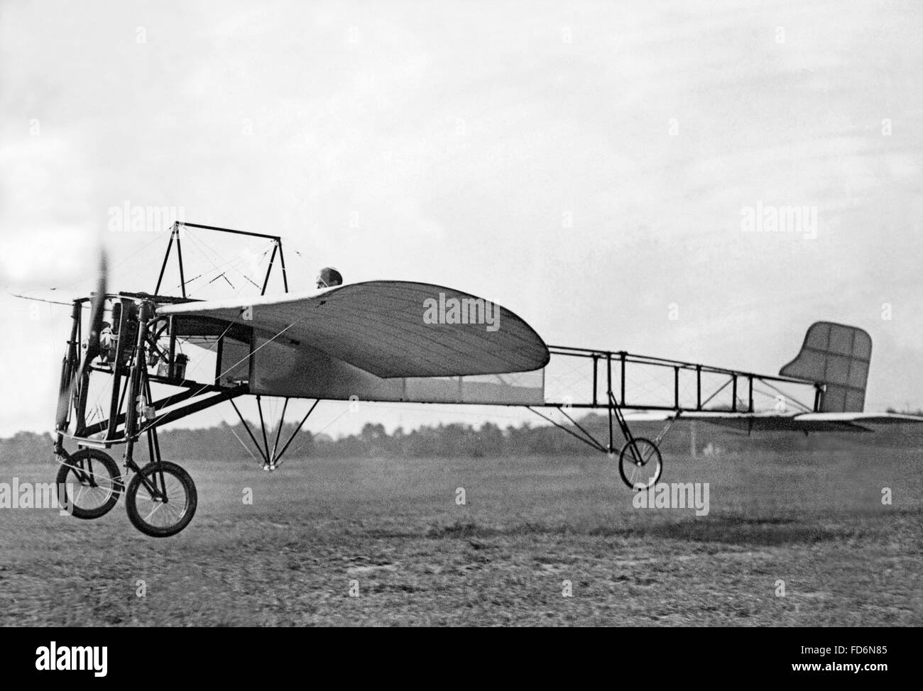 Bleriot xi monoplane Black and White Stock Photos & Images - Alamy
