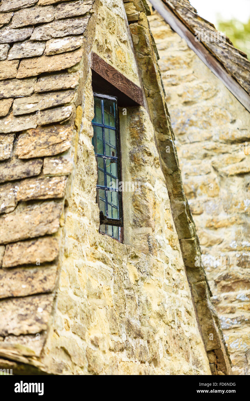 Old building window on stone wall background, architecture detail Stock ...