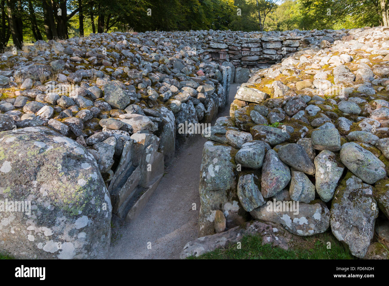 Balnuaran of Clava prehistoric cemetery Stock Photo - Alamy