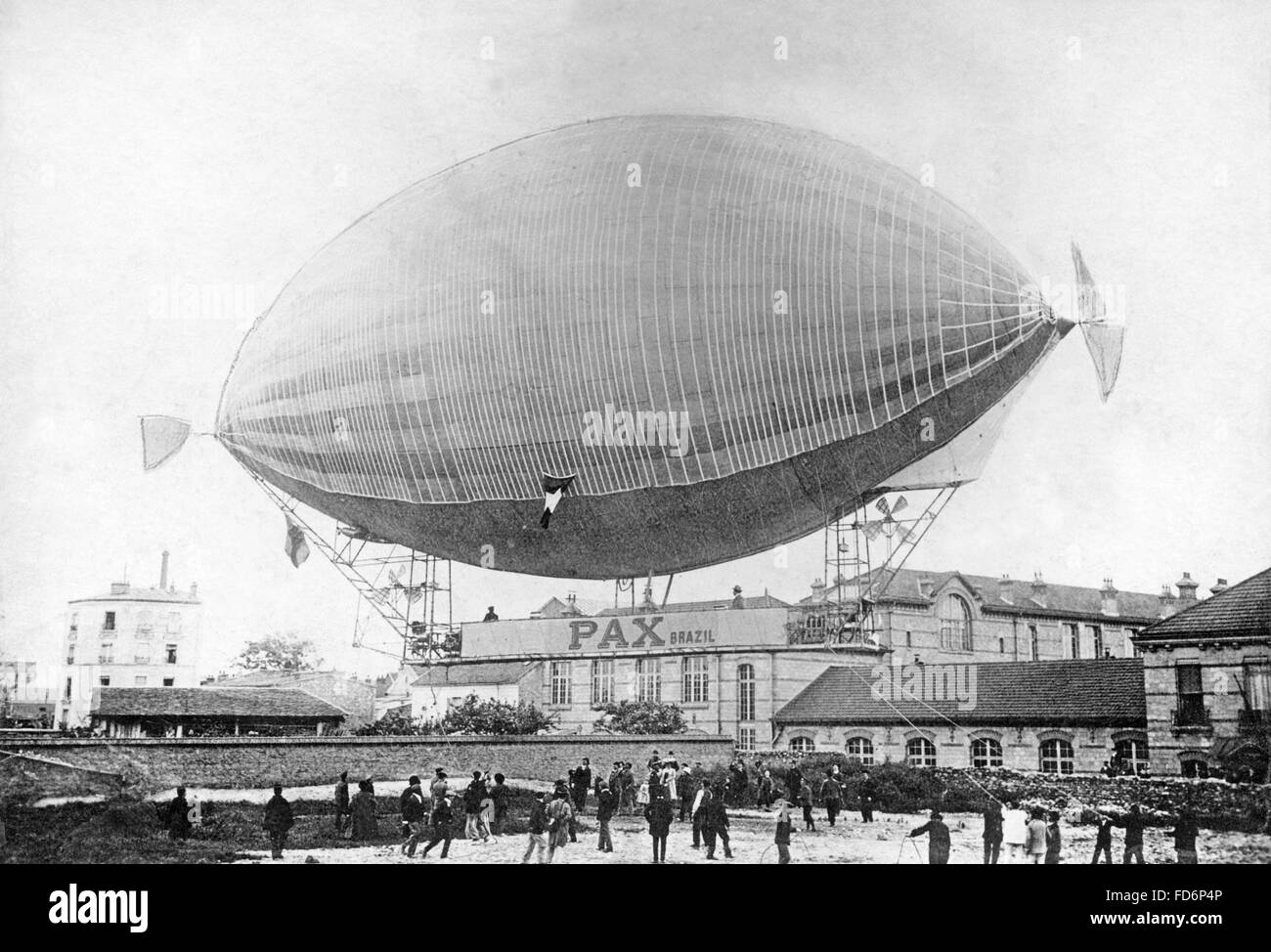 Moored balloon 'Pax' with M. Severo before the disaster in Paris, 1902 ...