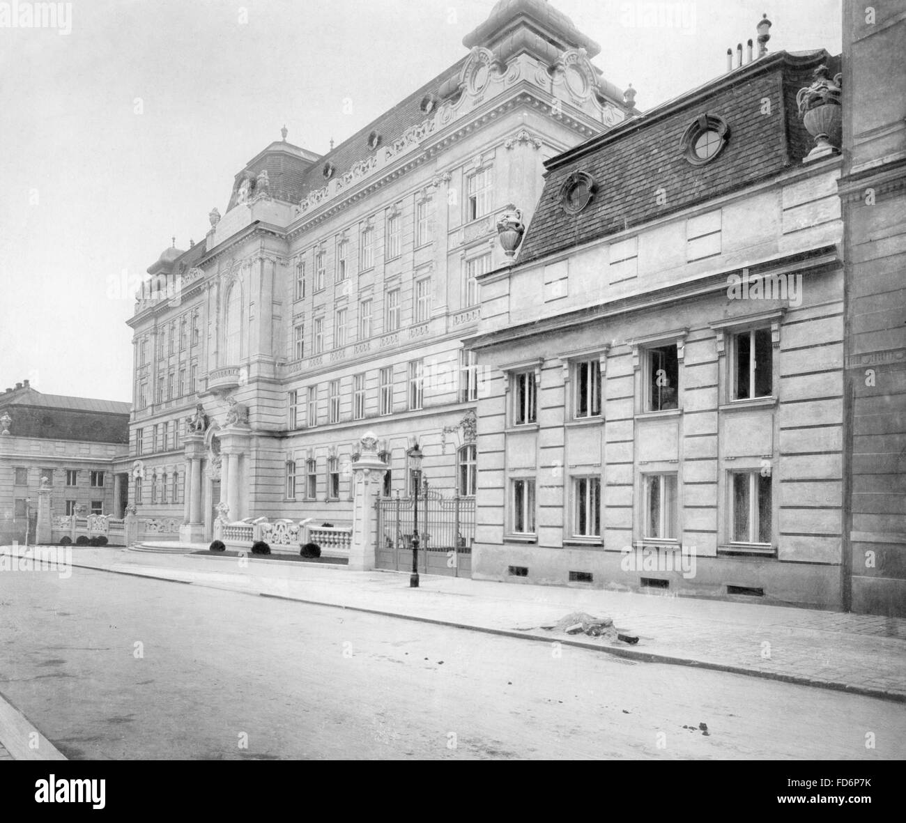 Vienna today Black and White Stock Photos & Images - Alamy