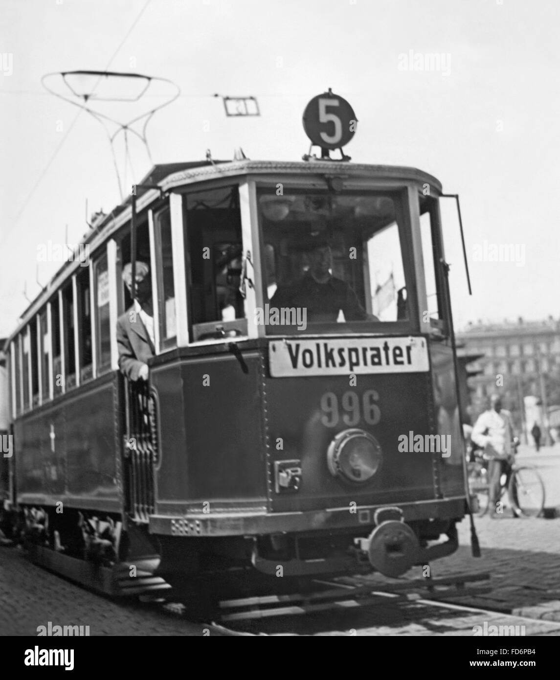 Vienna 1945 hi-res stock photography and images - Alamy