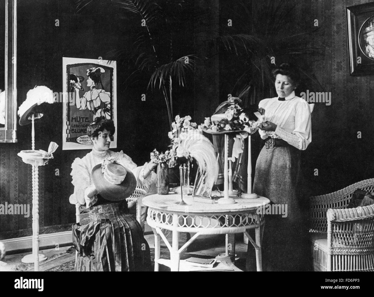 Milliners in the hat salon, 1906 Stock Photo - Alamy