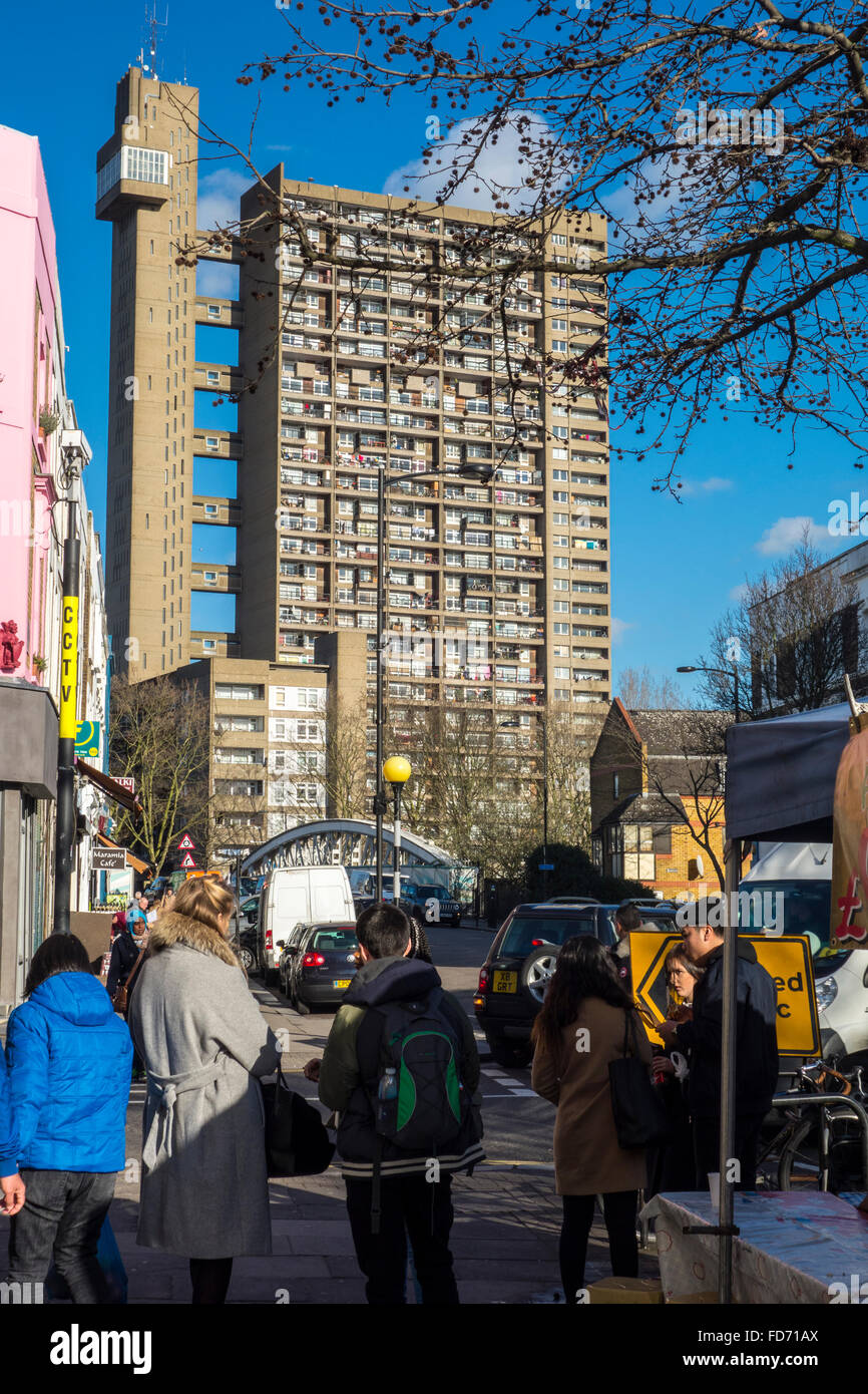Brutalist architecture of Trellick Tower high rise block of flats and ...