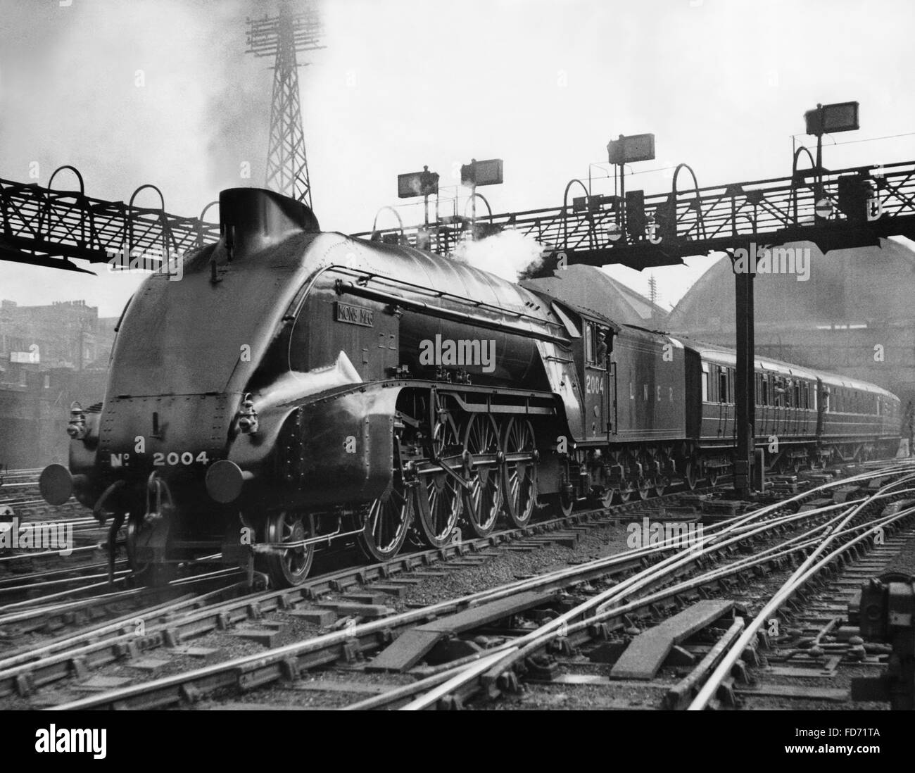 Streamlined Steam Locomotive High Resolution Stock Photography and ...