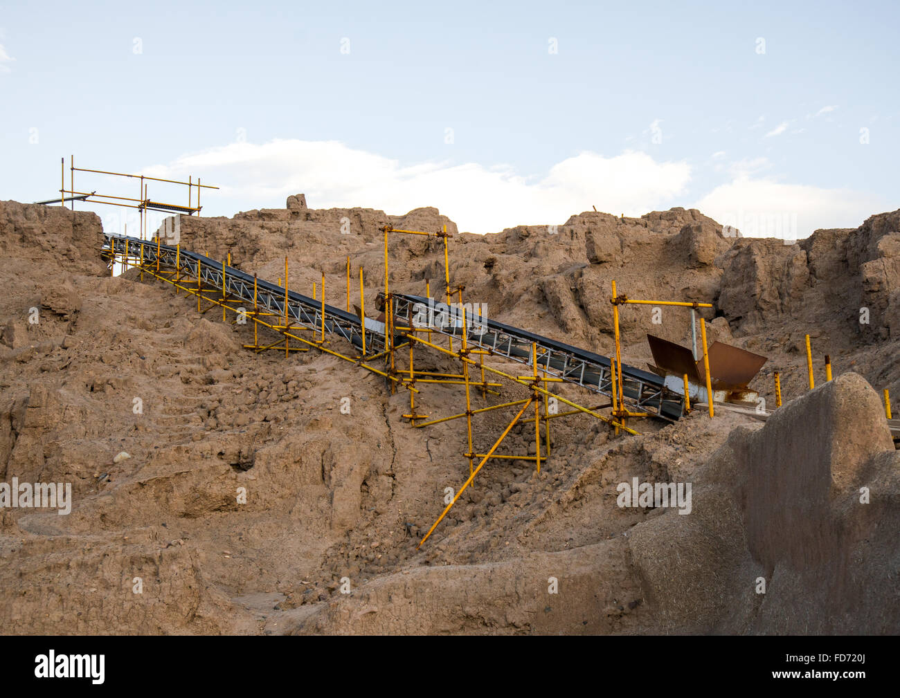 restoration of the old citadel of arg-é bam, Kerman Province, Bam, Iran ...