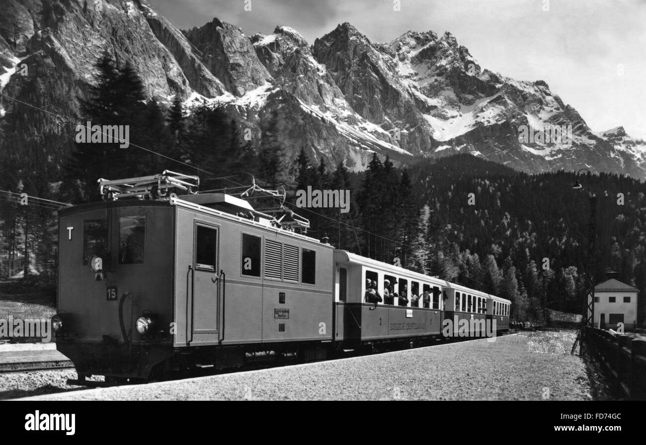 Zugspitze Train High Resolution Stock Photography and Images - Alamy