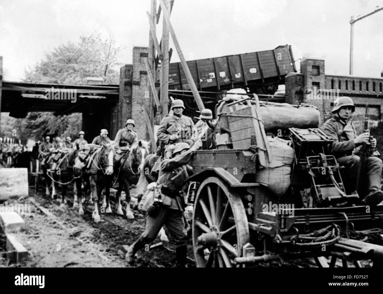 Invasion of holland 1940 hi-res stock photography and images - Alamy