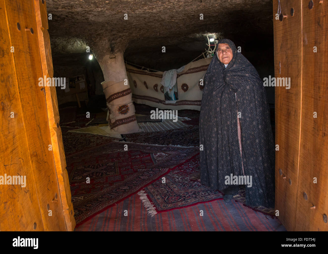 old widow woman inside the mosque of the troglodyte village, Kerman ...
