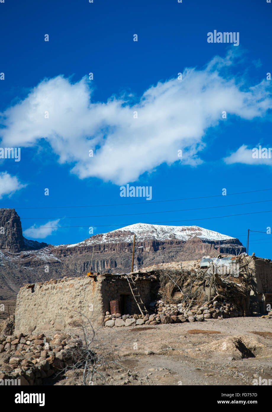 Cave dweller village hi-res stock photography and images - Alamy