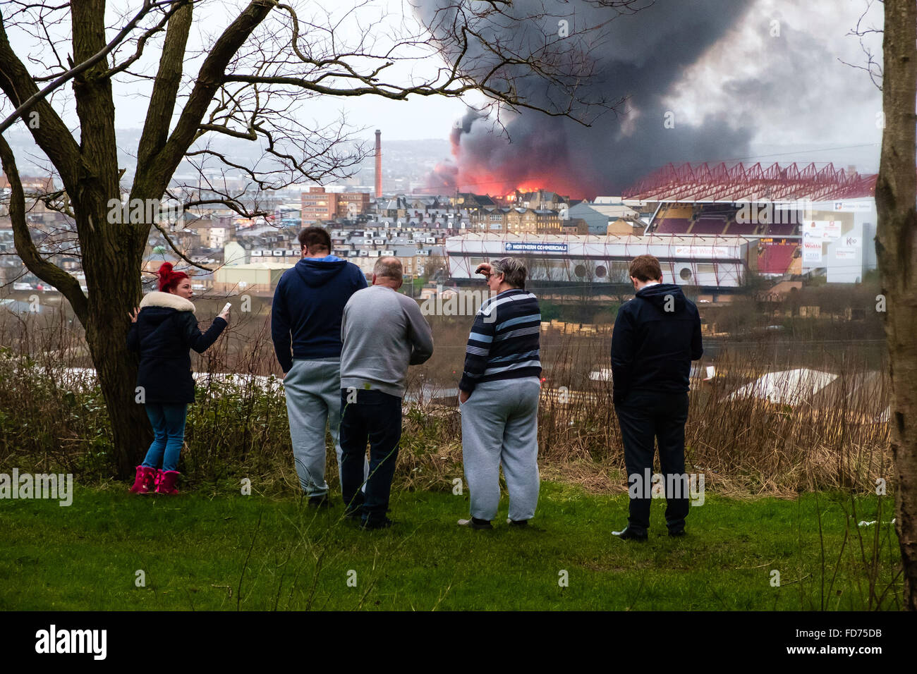 Bradford West Yorks. 28 January 2016. The scene in Lumb Lane at around ...