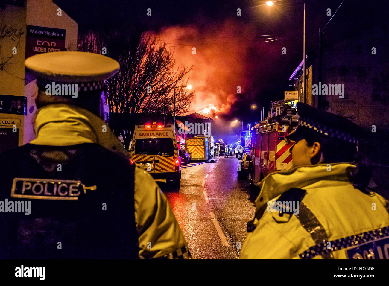 Mill fire bradford hi-res stock photography and images - Alamy