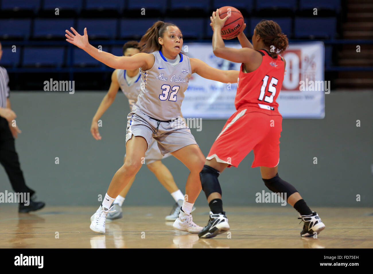 New Orleans Louisiana, USA. 27th Jan, 2016. Danielle Davis #32 of the ...