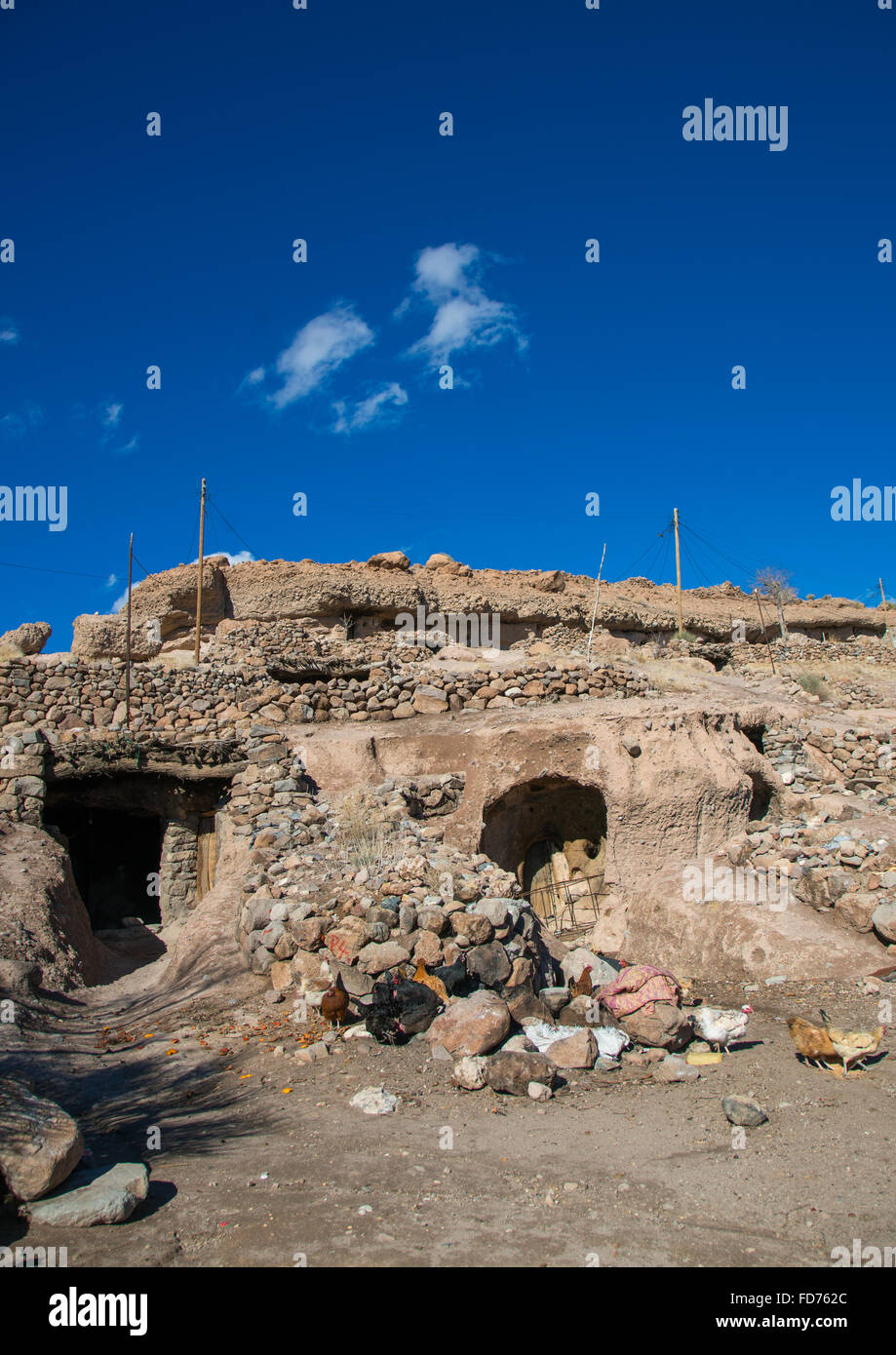 troglodyte village, Kerman province, Meymand, Iran Stock Photo - Alamy