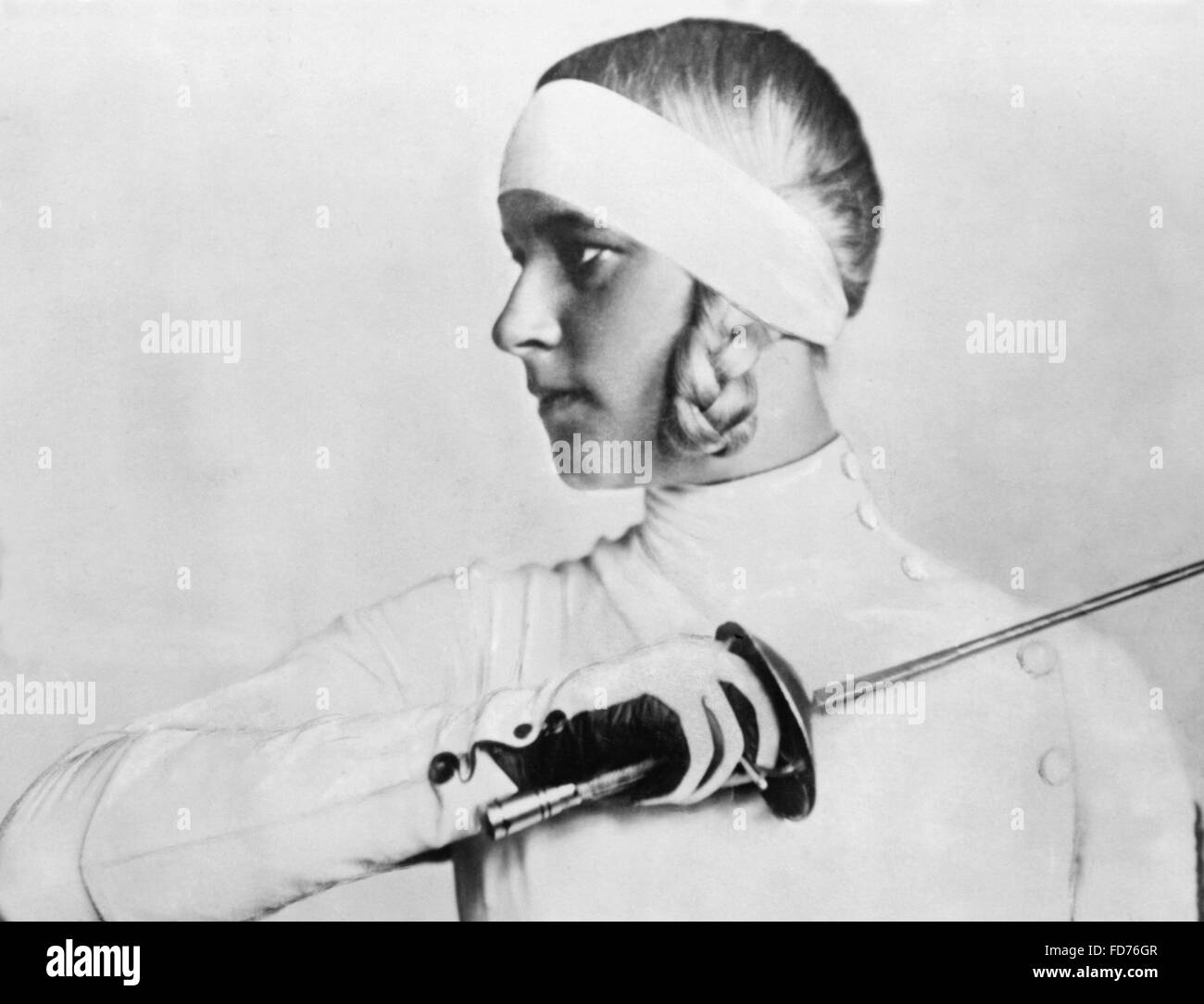 Helene Mayer, 1932 Stock Photo - Alamy