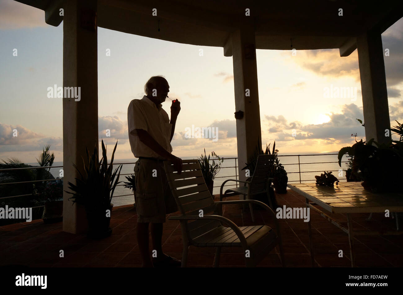 Elderly smoking marijuana hi-res stock photography and images - Alamy