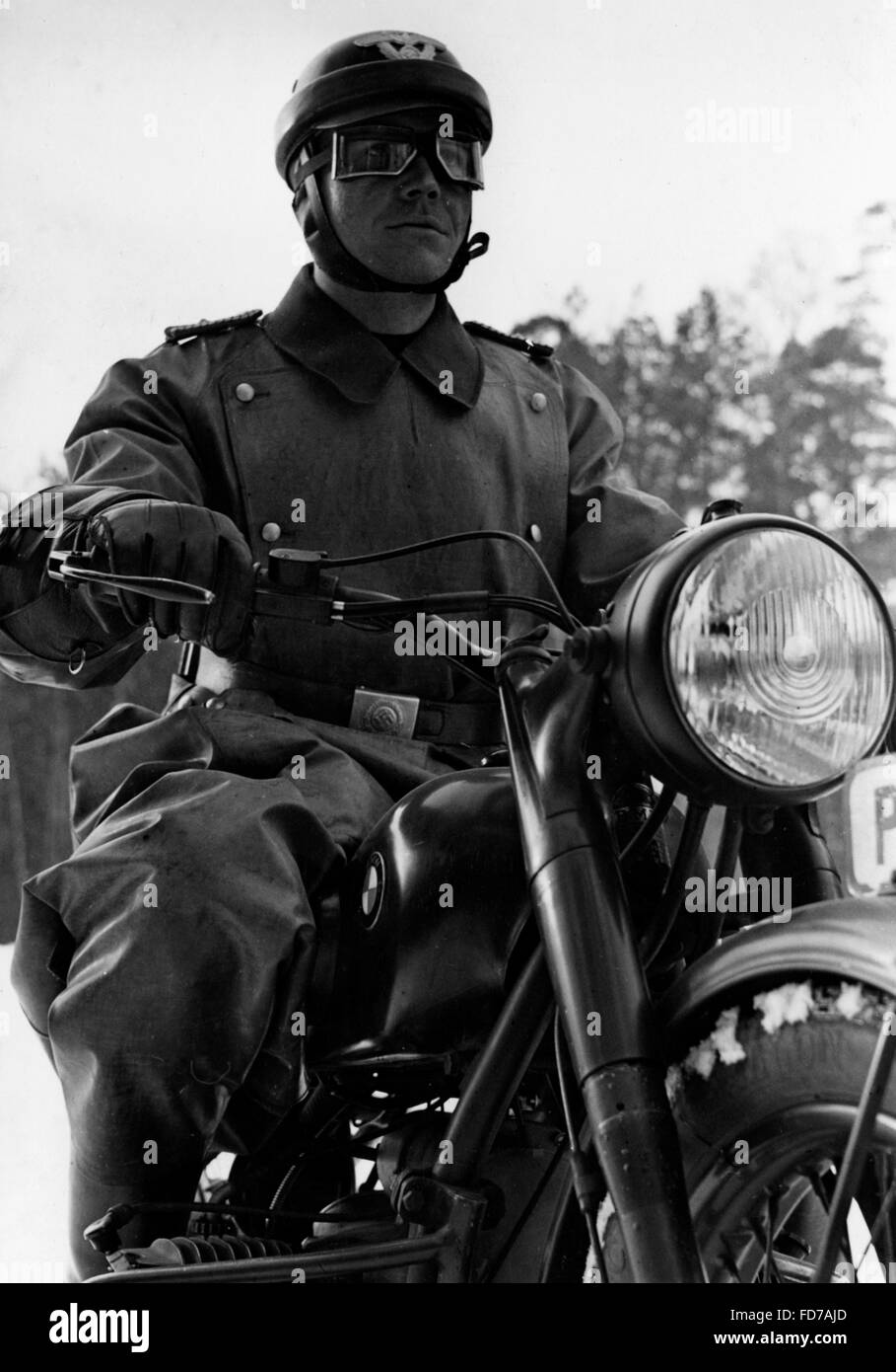 Policeman on motorcycle, 1939 Stock Photo - Alamy