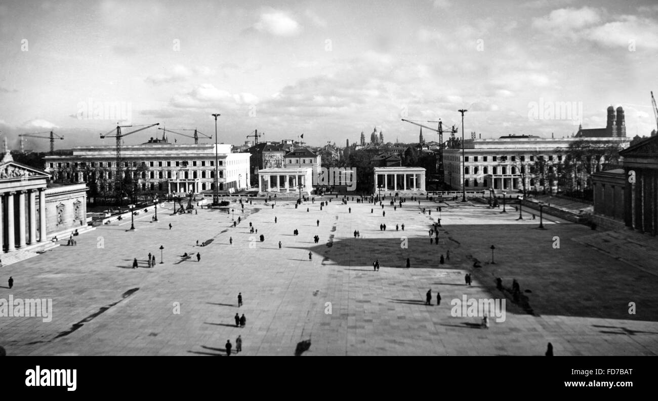 The Koenigsplatz in Munich Stock Photo - Alamy