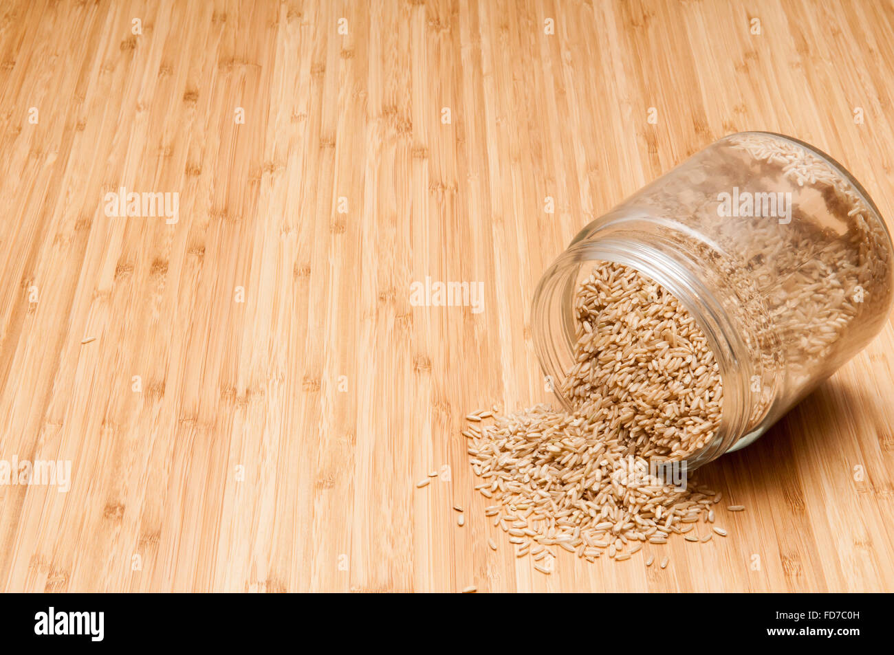 Close up pouring brown rice hi-res stock photography and images - Alamy