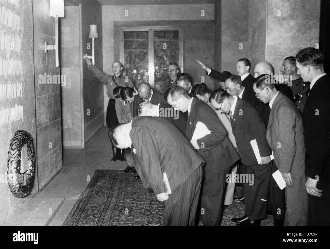 The journalist japanese hi-res stock photography and images - Alamy