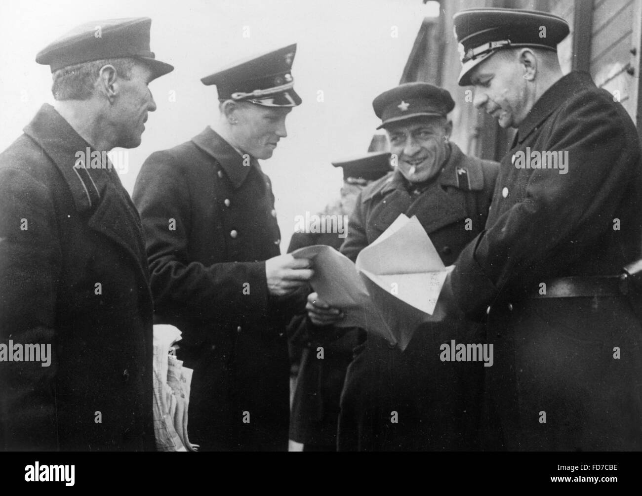 Soviet grain delivery to Germany, 1939 Stock Photo - Alamy