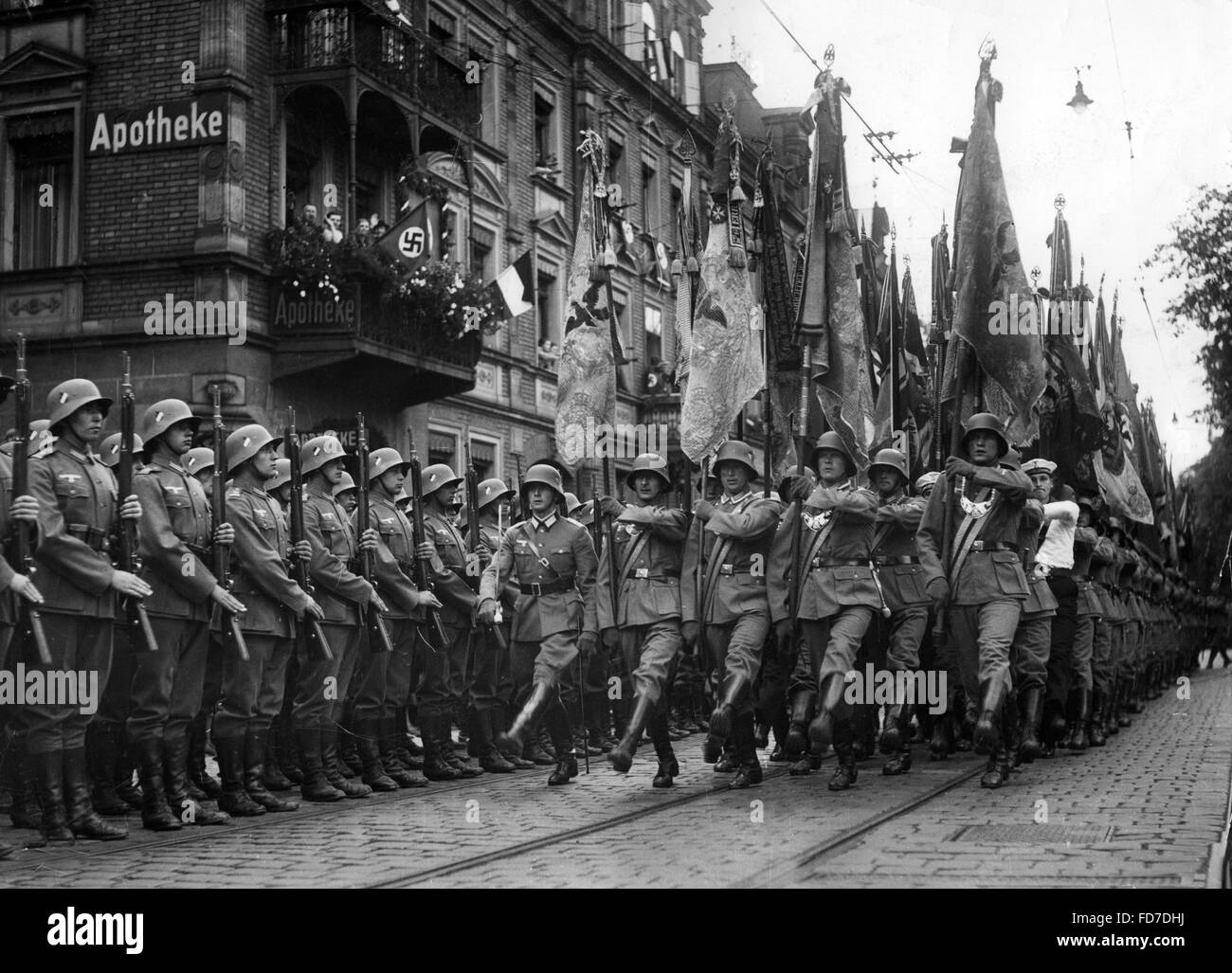 Flag parade of the Reichswehr at the Nuremberg Rally, 1935 Stock Photo ...