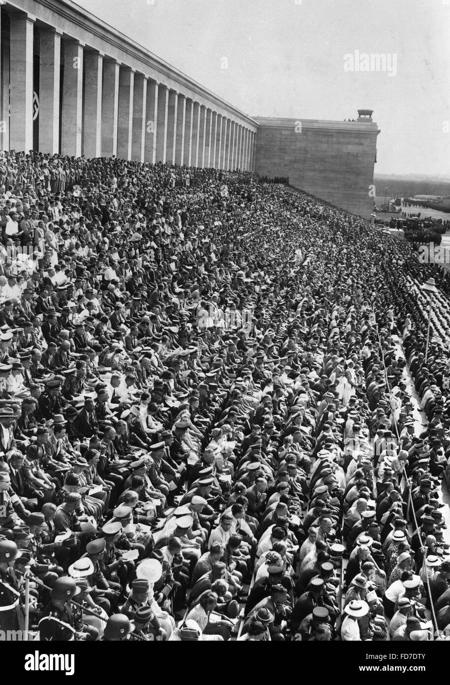Zeppelin grandstand hi-res stock photography and images - Alamy