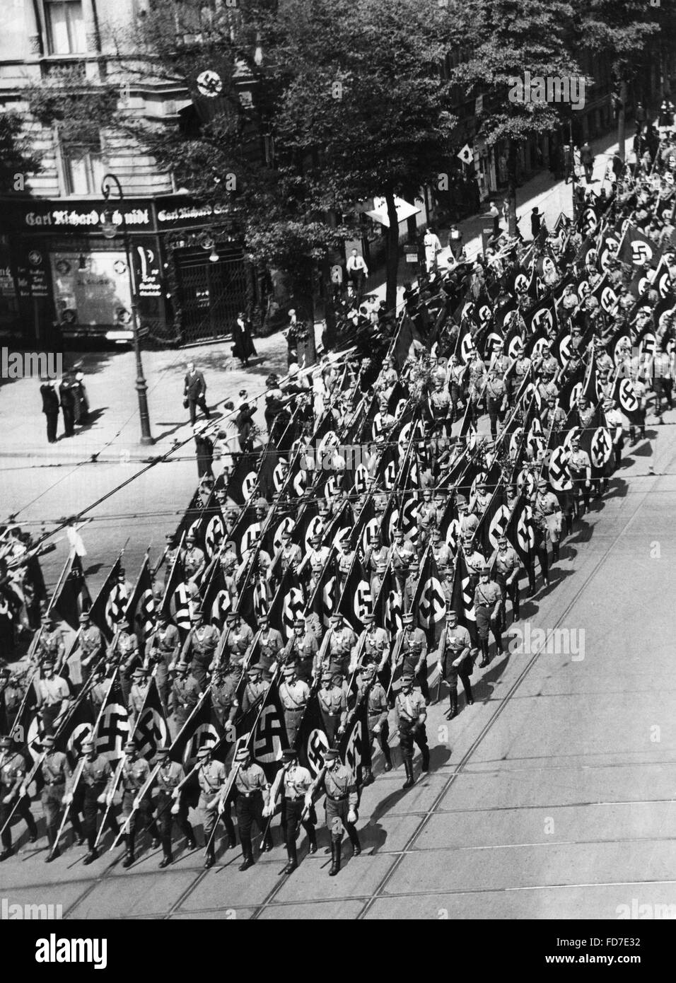 SA members march in Berlin, 1934 Stock Photo - Alamy