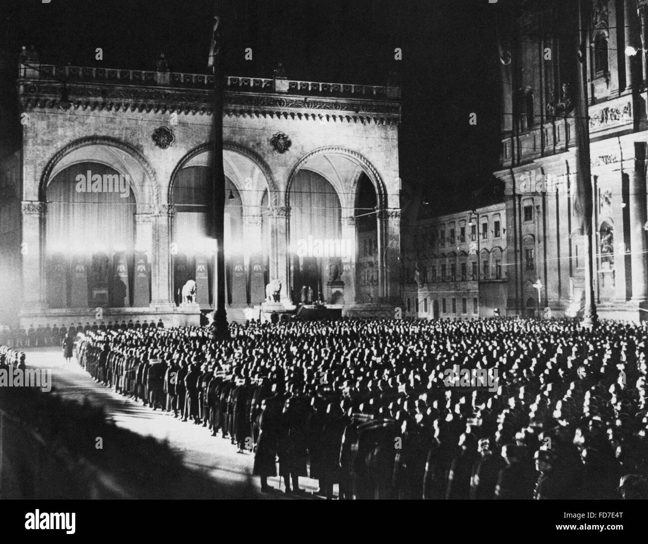 The annual commemorative march on 09 November, 1938 Stock Photo - Alamy