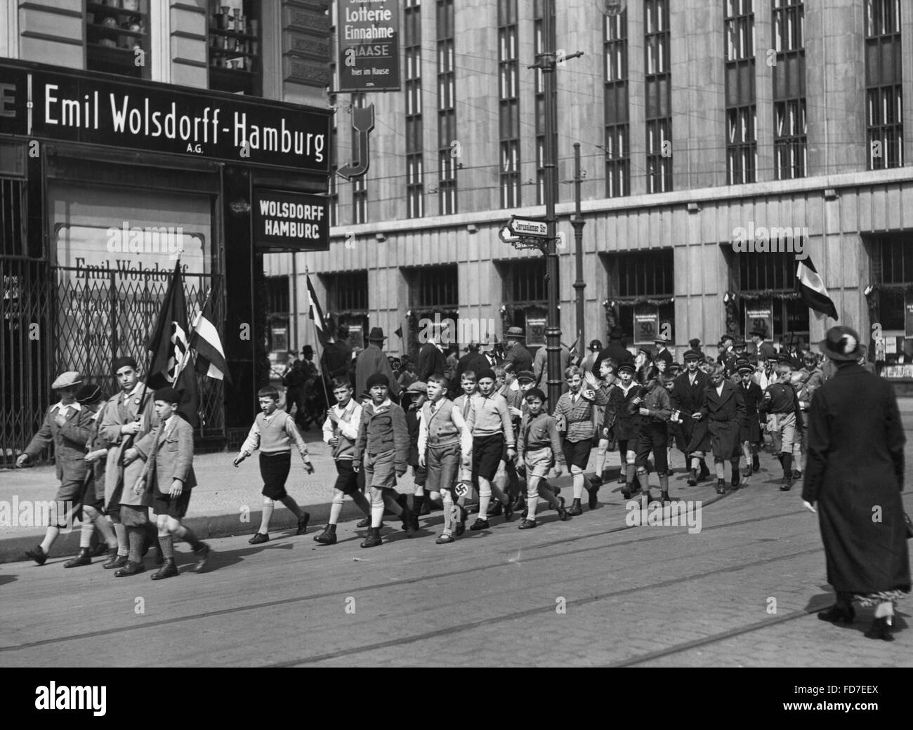 Children at a rally in Berlin on May 1, 1933 Stock Photo - Alamy