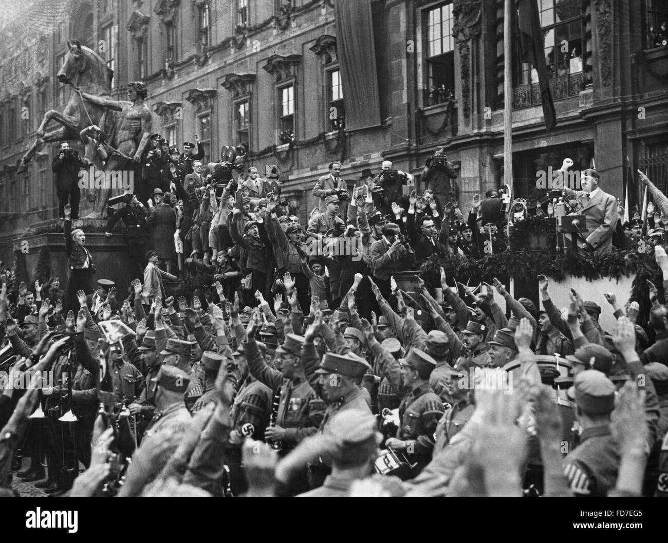 Adolf Hitler at the youth rally on May 1, 1933 Stock Photo - Alamy