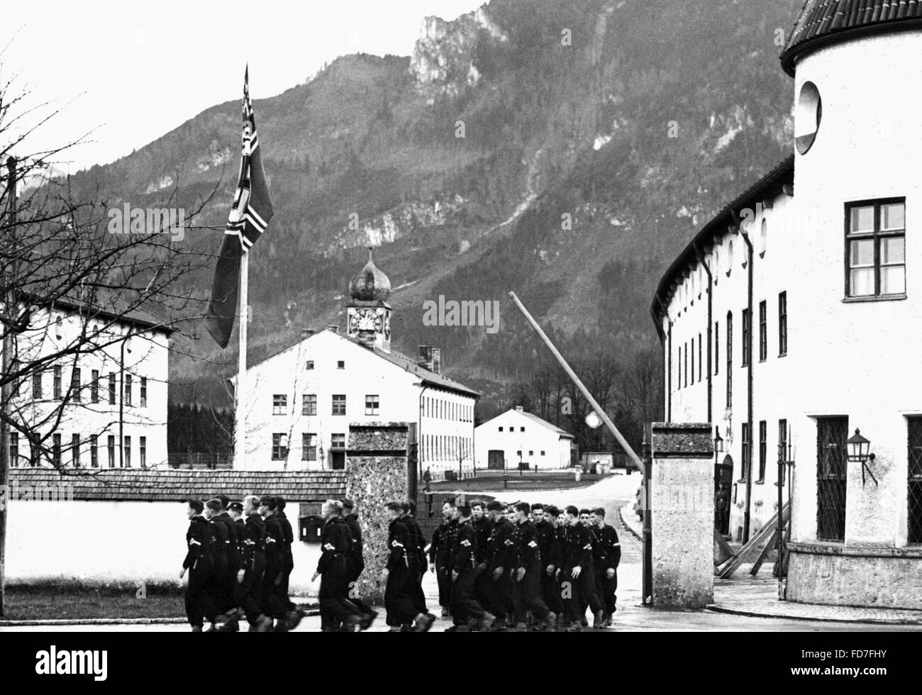 Military training in camp Black and White Stock Photos & Images - Alamy