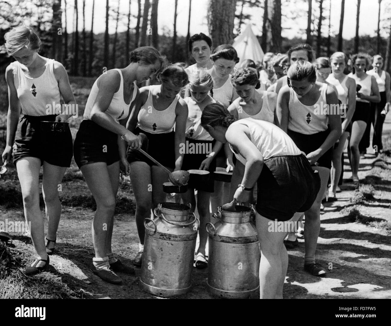 Jungmadel bund hi-res stock photography and images - Alamy