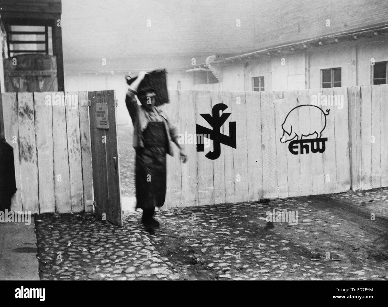 Nsv hi-res stock photography and images - Alamy