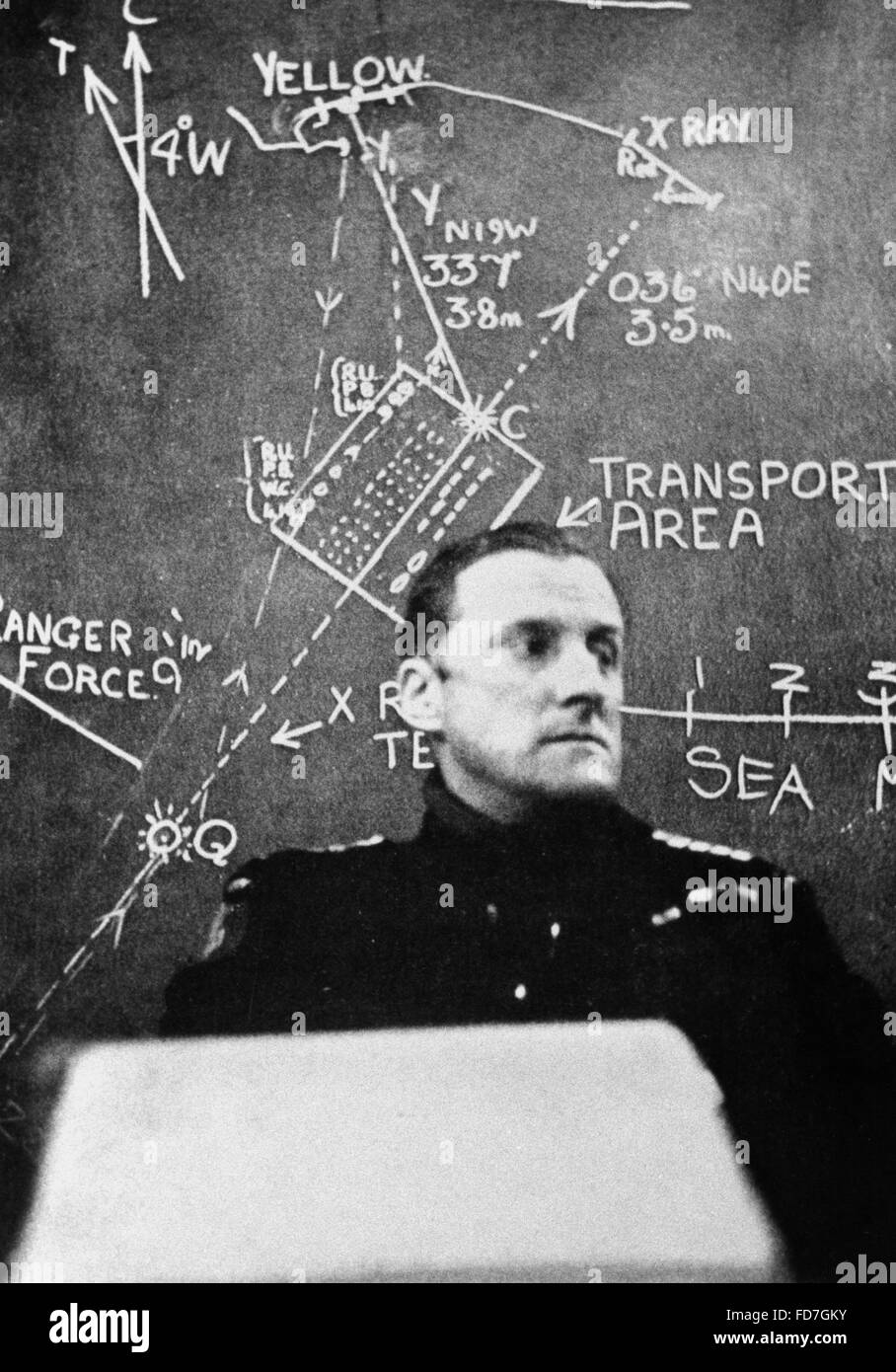 Command preparation Black and White Stock Photos & Images - Alamy