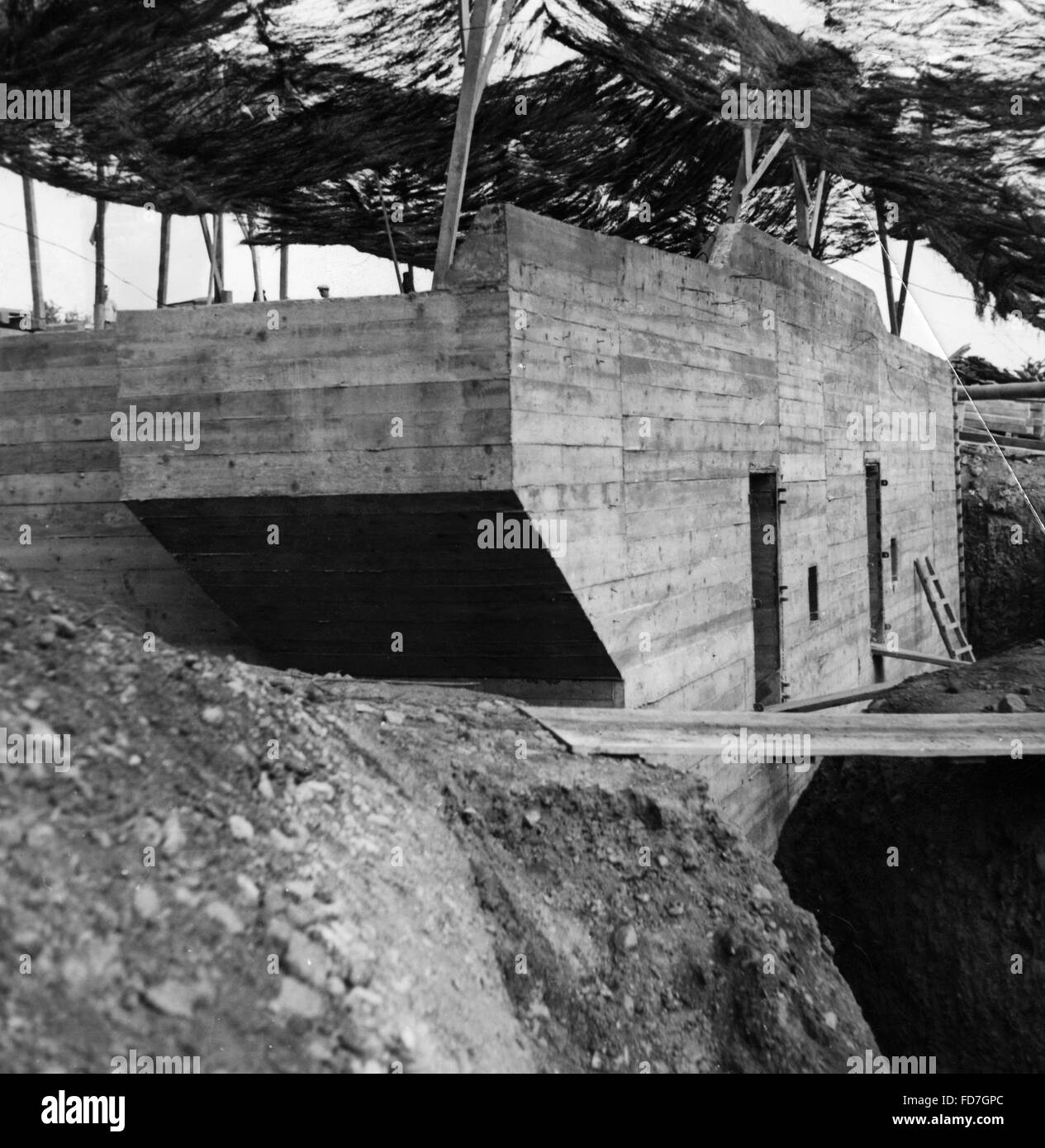 Construction of a German coastal fortification on the Atlantic Wall ...