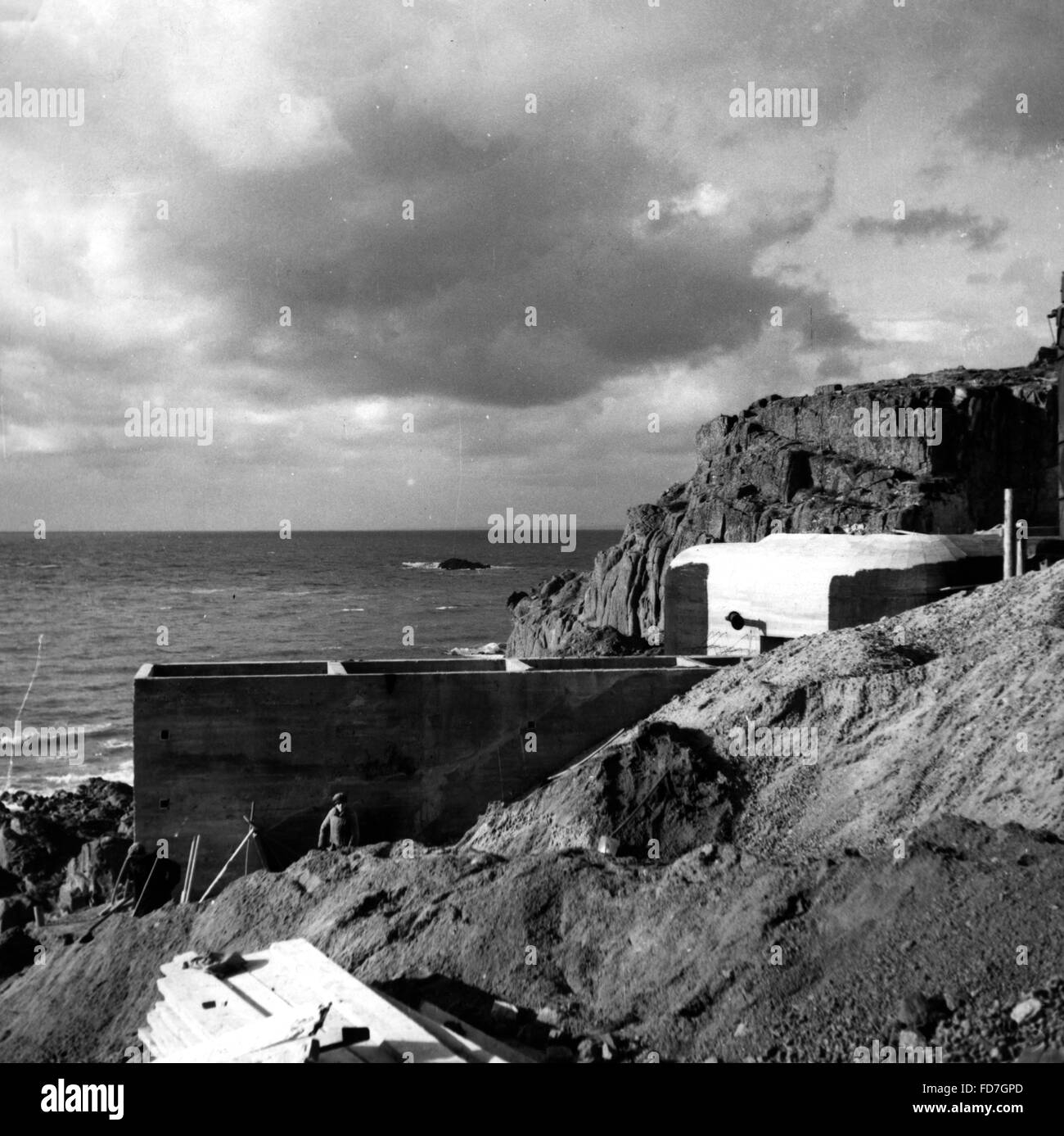 Construction of a German coastal fortification on the Atlantic Wall ...