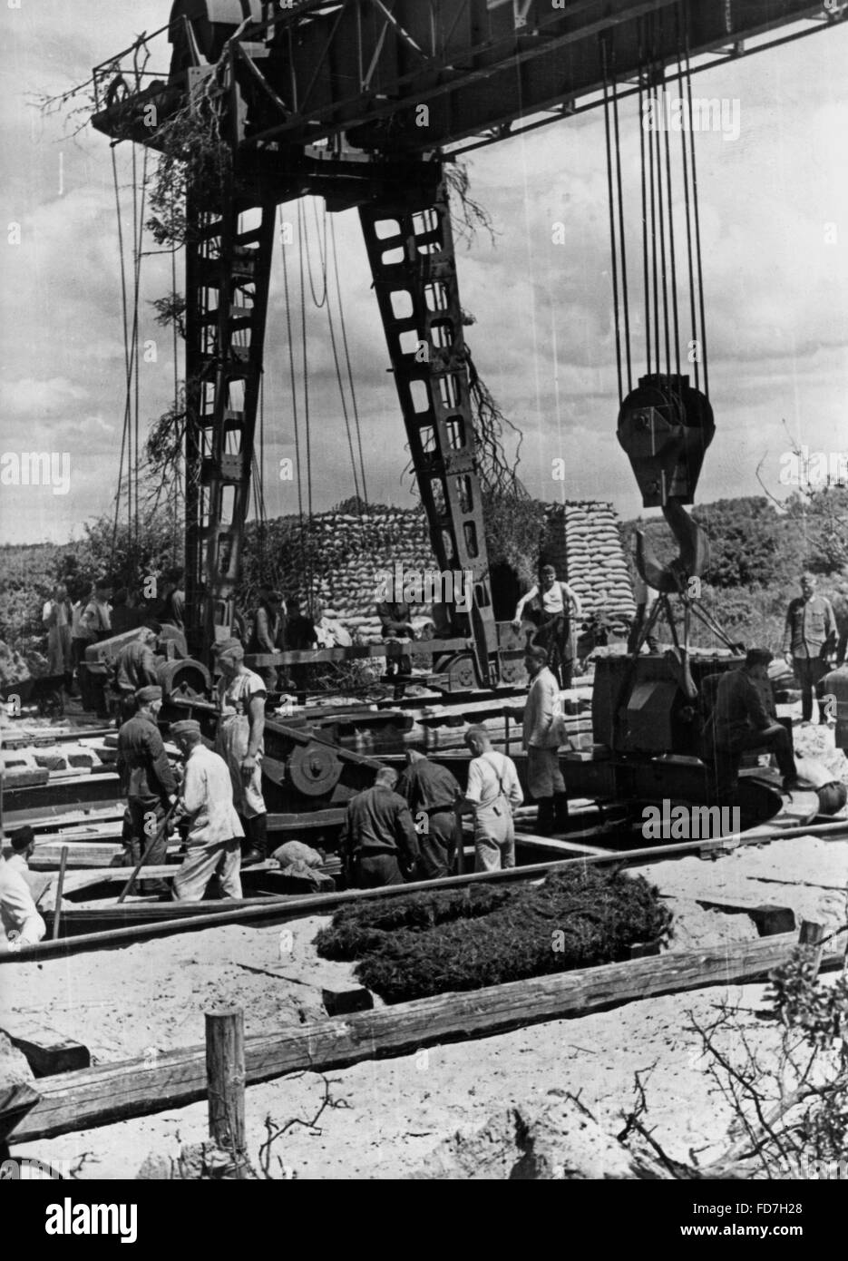 25 08 1942 31 12 1944 hi-res stock photography and images - Alamy