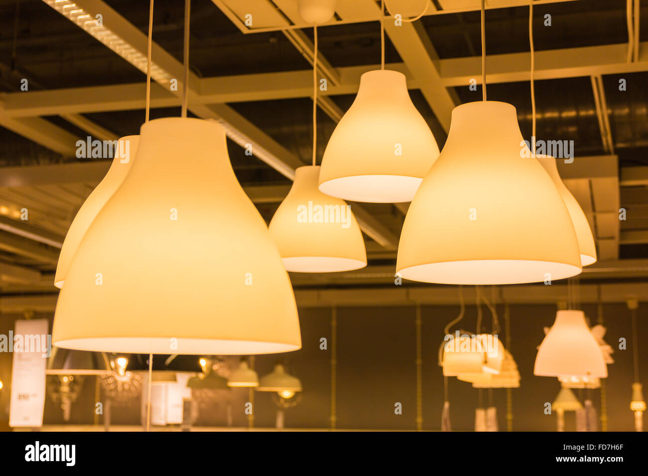 Home lighting hi-res stock photography and images - Alamy